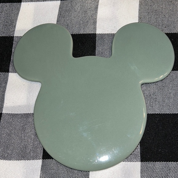Disney | Kitchen | Green Mickey Mouse Silhouette Trivet From The Early ...